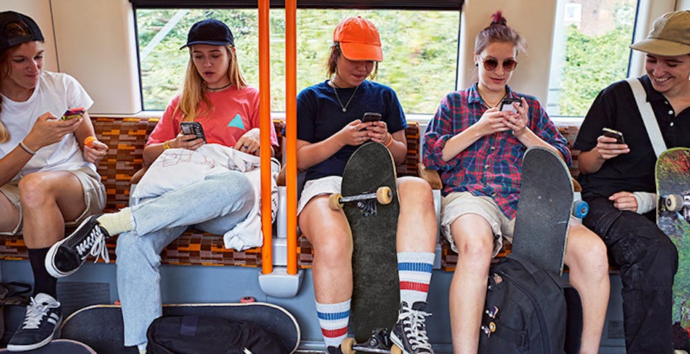 Social media brings benefits and risks to teens. Here’s how psychology ...