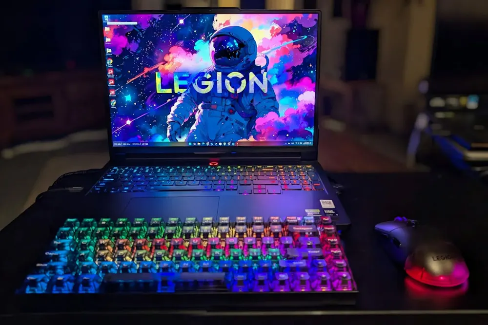 It has arrived [Legion Pro 7i Gen 10]