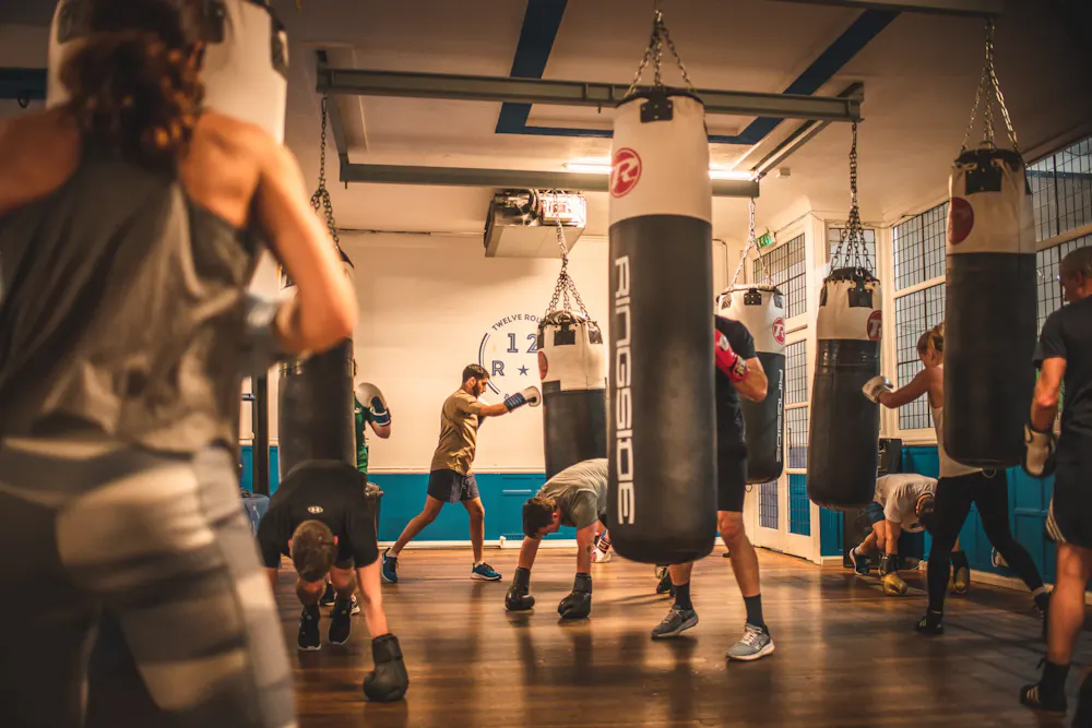 La Savate Boxe Française : L’Art Éloquent du Combat